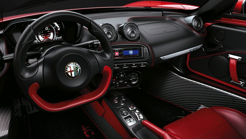 Alfa Romeo 4C technical specifications and fuel economy
